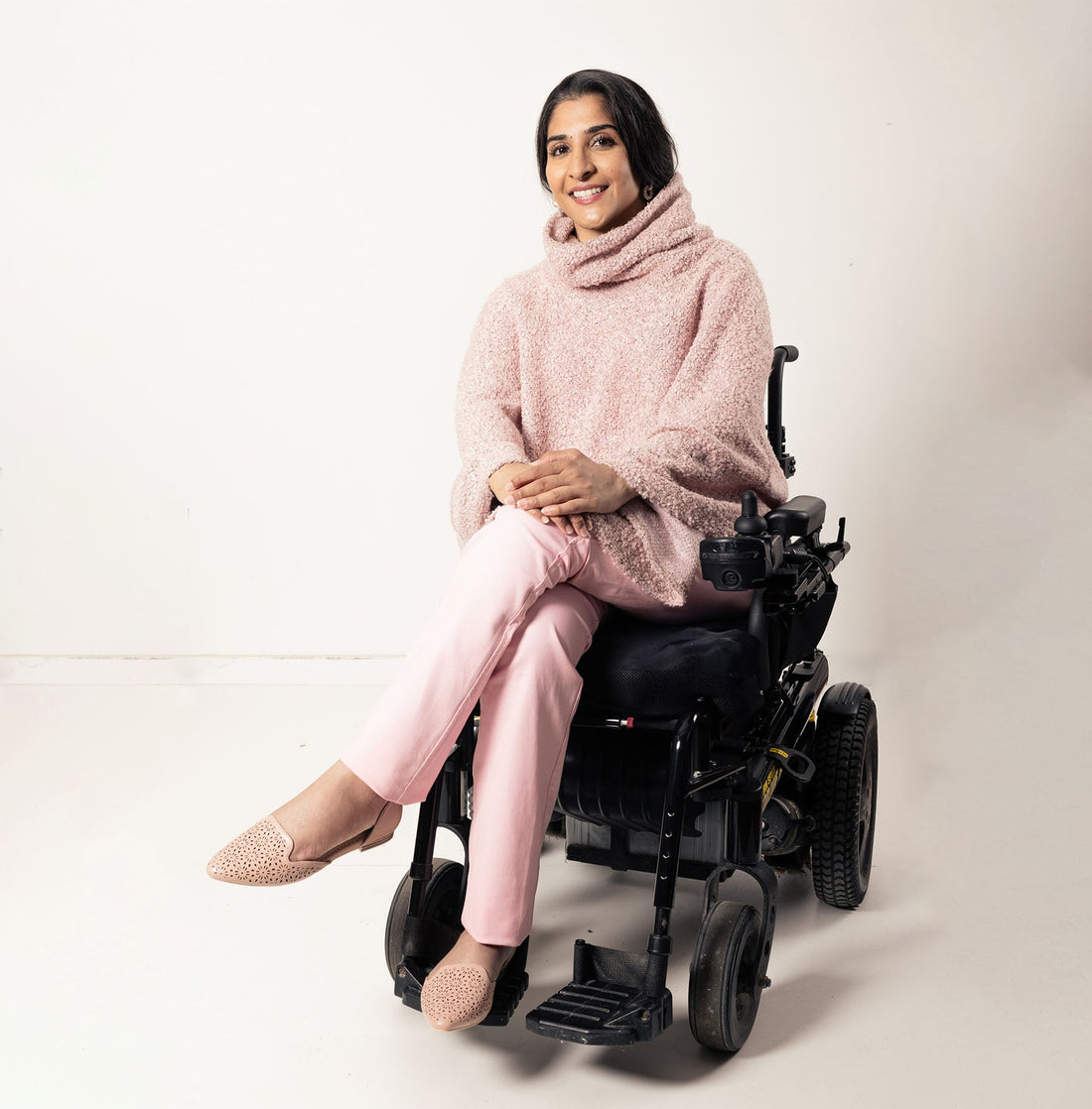 Women's Adaptive Clothing | Wheelchair & Mobility-Friendly Fashion | IZ ...